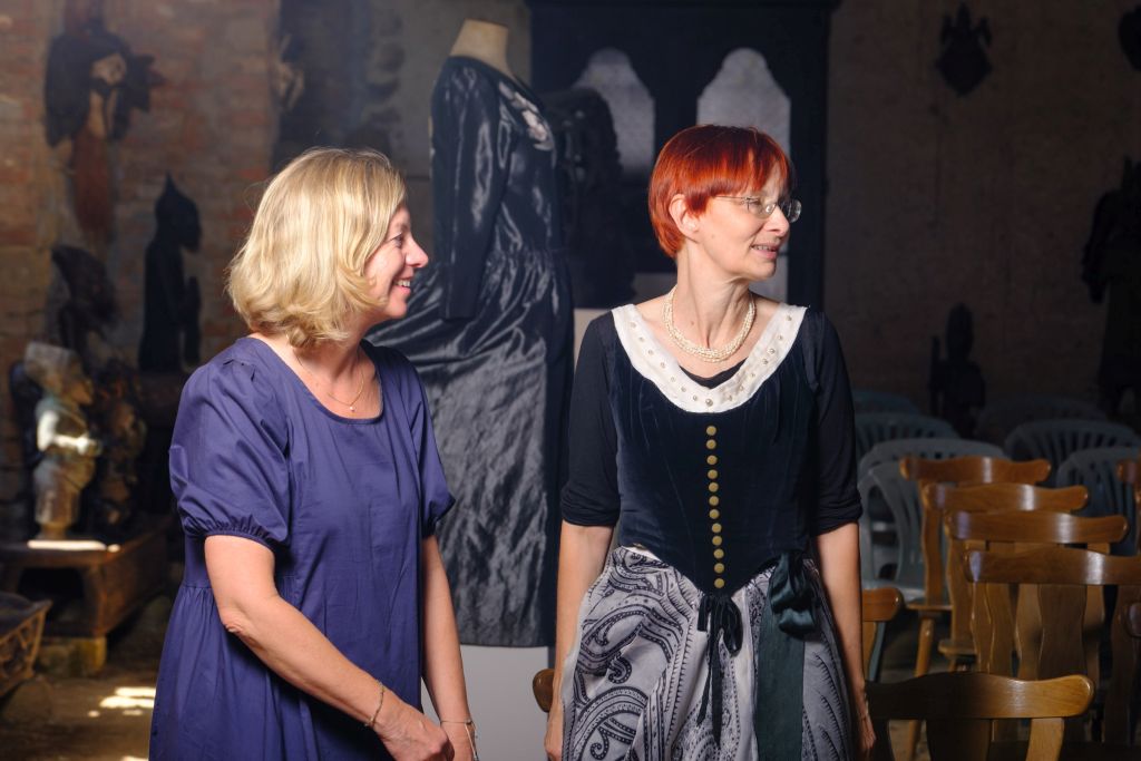 MODE VON ADLMÜLLER UND WESTWOOD - KulturVision e.V.